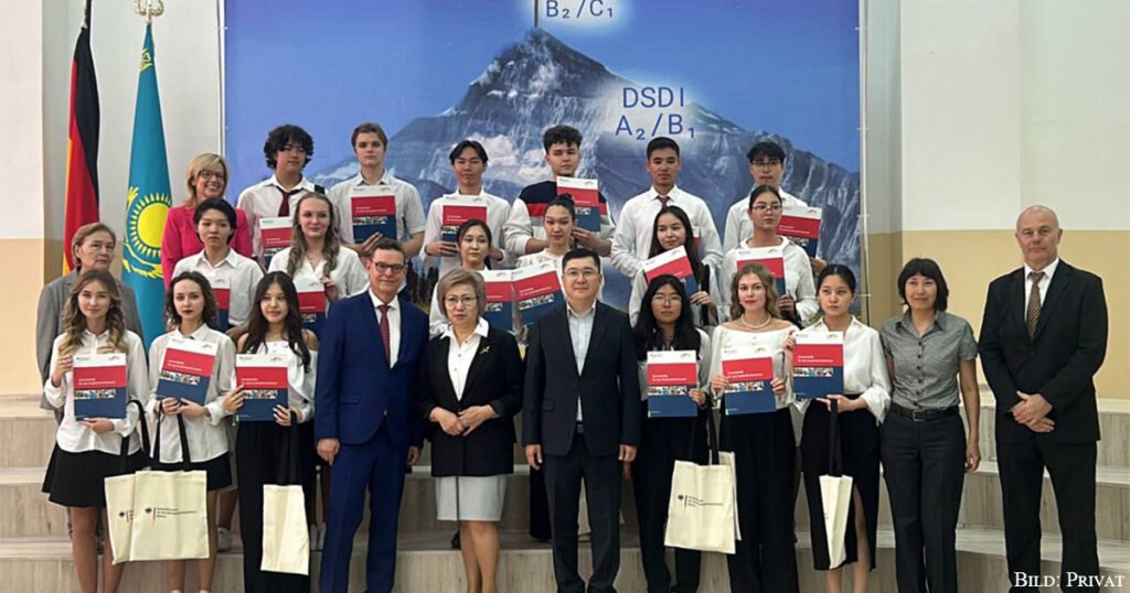 DSD-II-Diplomübergabe im Almaty - Deutsche Allgemeine Zeitung